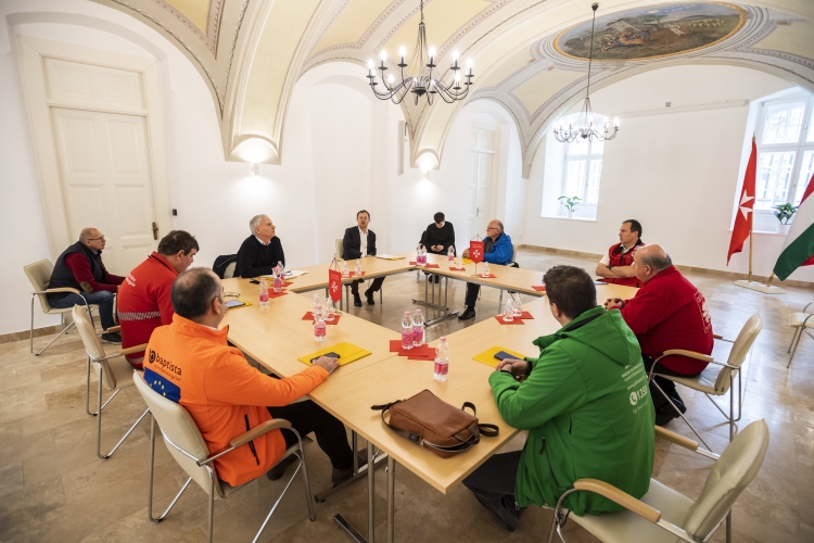 Soltész Miklós: A nemzeti összefogás számlaszáma a 11711711-22222222 | KDNP